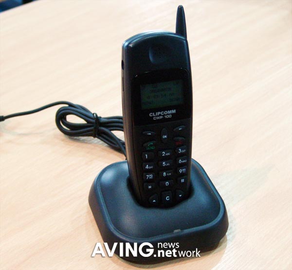 Clipcomm ‘CWP-100’ equipped with its own VoIP solution