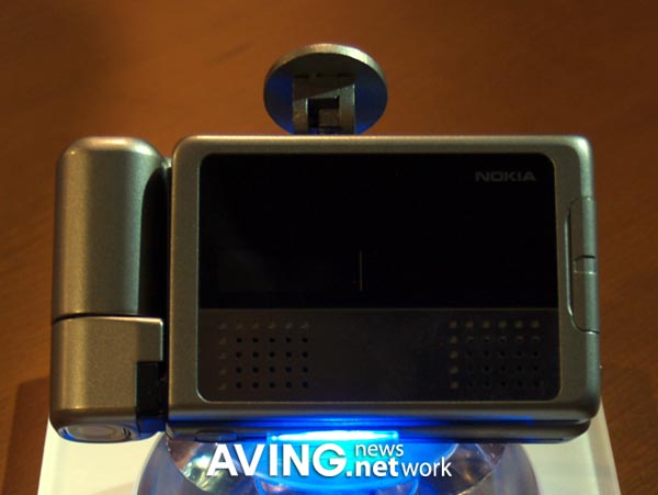 Nokia N92, the first integrated DVB-H mobile device in Nokia N series