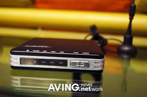 'RAPSODY DMB', the world-first DivX player equipped with T-DMB receiver