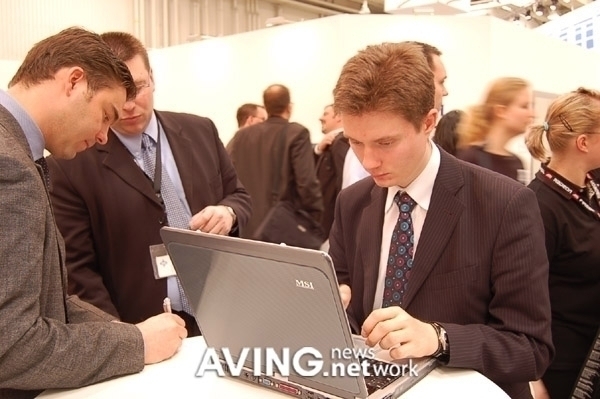 MSI presented a solar laptop and solar MP3P at CeBIT 2006