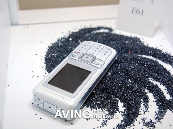 BenQ-Siemens mobile phones - the winners of iF design award 2006