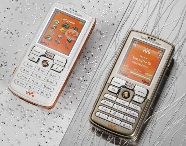 New W700 WALKMAN Phone launched in Titanium Gold colour