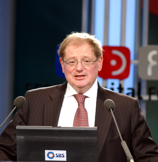 Plenary Session 3: Media War: Who Will Lead?