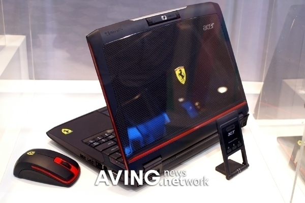 Acer presents its new Ferrari dual-core notebook ‘Ferrari 1000’
