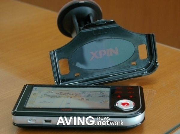 4.3-inch portable T-DMB navigation