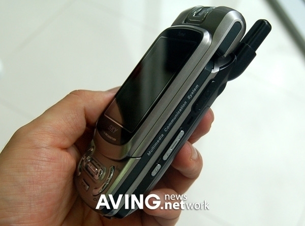 Pantech 'IM-R100' face recognition phone