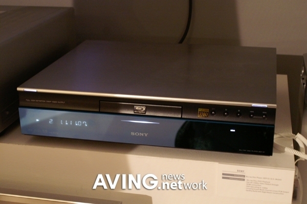 Blu-ray, Making a start with the Sony Playstation 3 and numerous movies