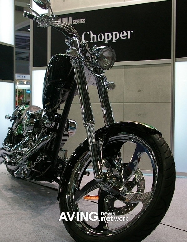 Moon Chopper's Custom Bike (1)