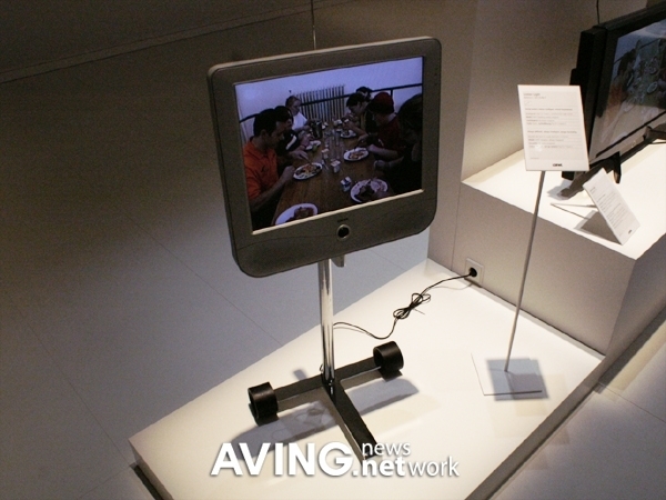 A piece of art by LOEWE TV series (9)