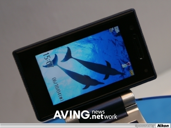 SHAPR's cycloid style cell phone -Japan mobile TV phone series(2)