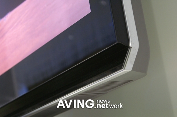 Samsung to demo 82-inch LED LCD TV