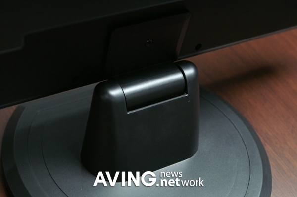 17-inch wide monitor TV are worth 210,000(KRW)