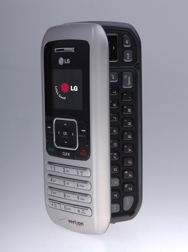 LG Electronics to release 'enV', multi-media phone with QWERTY keyboard