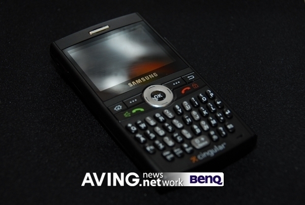 Samsung's most popular cellular phone in 2006 'Blackjack'
