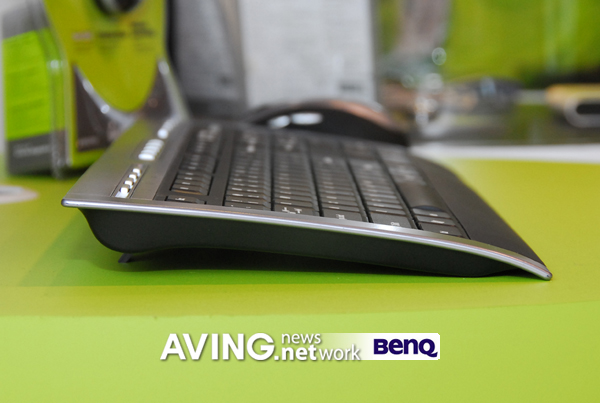 IOGEAR to present germ free mouse & keyboard kit