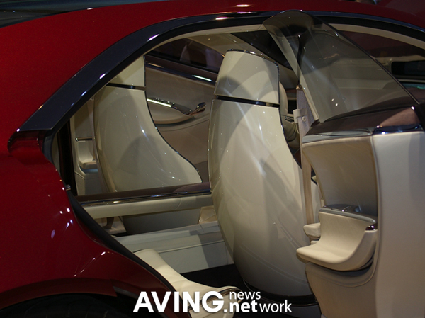 [ConCeptCar] Ford to unveil 'the Lincoln MKR’ concept car