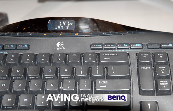 Logitech presented its Vista-based wireless keyboard 'MX 3200 Lasers'