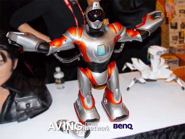 WowWee to present 'MS Media' robot to deliver multi-media service