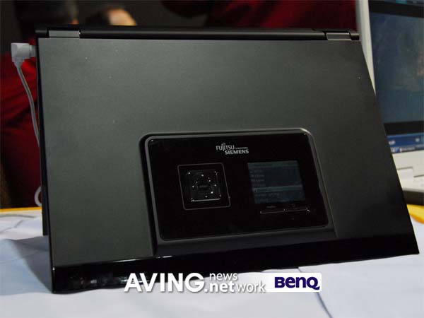 Fujitsu Siemens to present Vista-certified notebook supporting SideShow