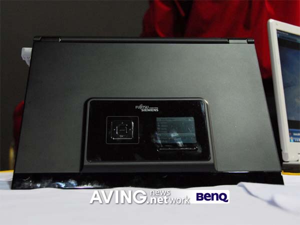 Fujitsu Siemens to present Vista-certified notebook supporting SideShow