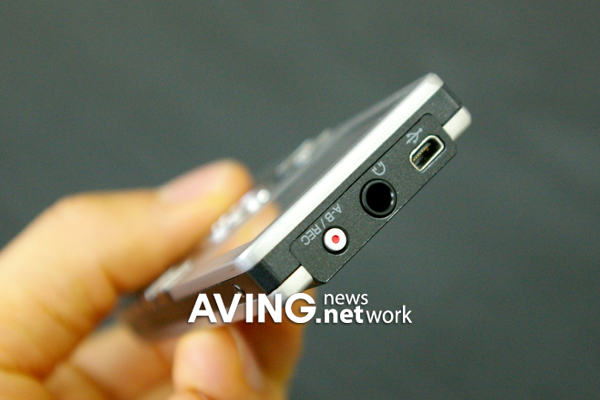 Mpio to present its 9.2mm-thick metal mp3 player 'MG100'
