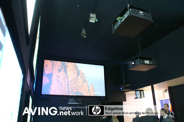 Sanyo unveils its HD wireless projection system