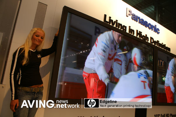 Panasonic to show off the world’s largest 103-inch PDP