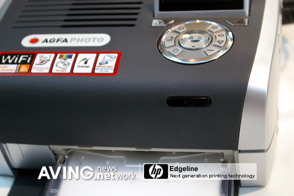 SAGEM presented its Bluetooth mobile photo printer 'AP2700'