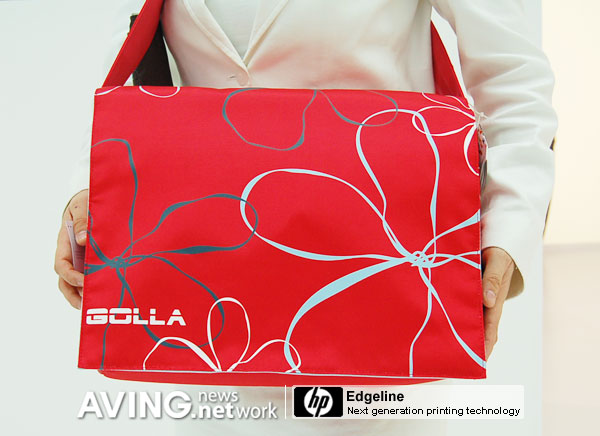 Golla to unveil its European style notebook pc case 'DANCE G332'