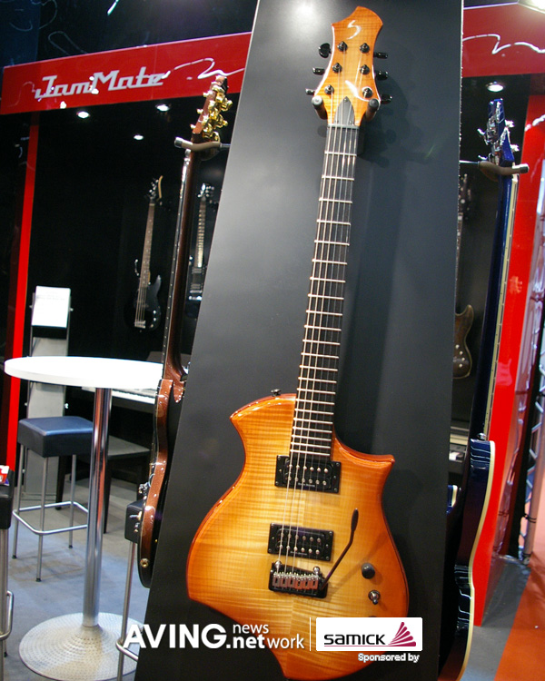 [Musikmesse 2007 Visual Focus] Live the dream 'Samick'
