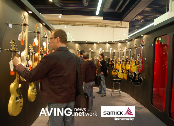 [Musikmesse 2007 Visual Focus] Gibson booth tour