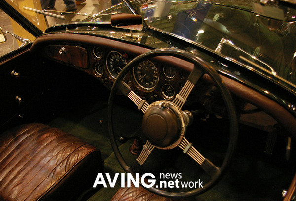 ALVIS to present its 1953 model 'Healey G'