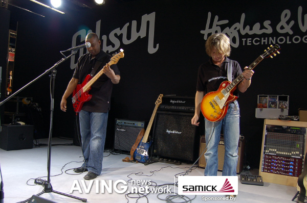 [Musikmesse 2007 Visual Focus] mini concert at Gibson booth (2)