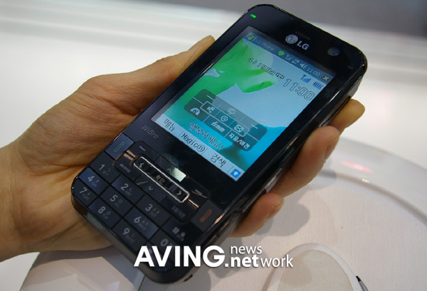 LG to present WiBro PDA handset 'KC1' with Monahans CPU in Korea