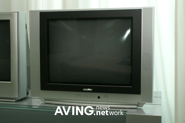 KTV Global to present its 324-mm thick slim CRT TV