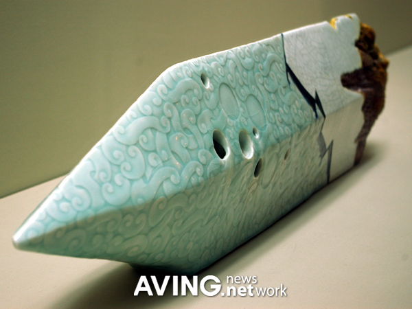 Biennale ceramic product- Sword Pattern No.1