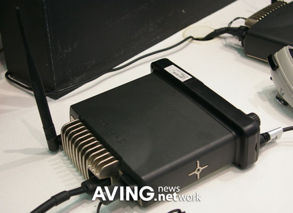 Motorola to present its TETRA handset 'MTM800'