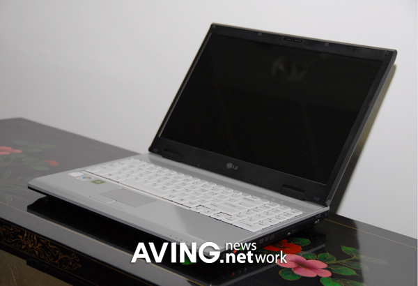 LG to release its laptop 'XNOTE-R500' adopting Santa Rosa platform