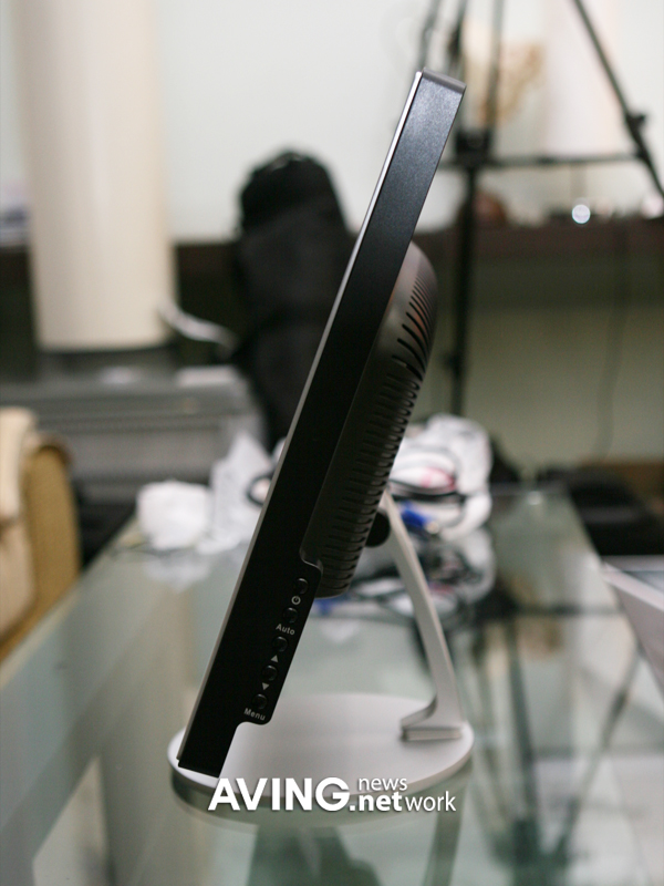 BTC to launch 22-inch entry level monitor 'Jupiter F221W'