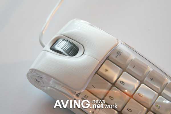 EzKEY to present 2-in-1 keypad mouse
