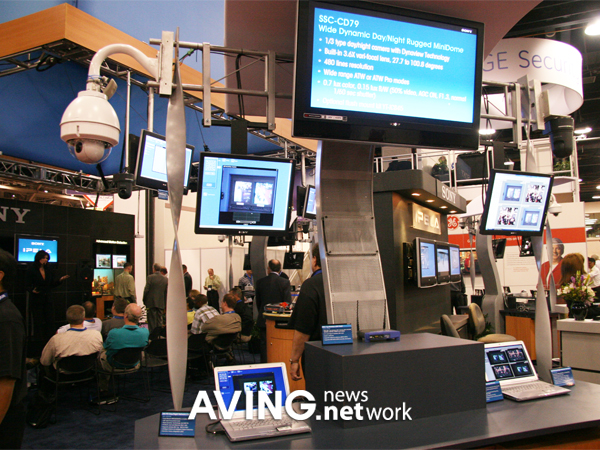 Sony to unveil its 3G multi-codec network camera