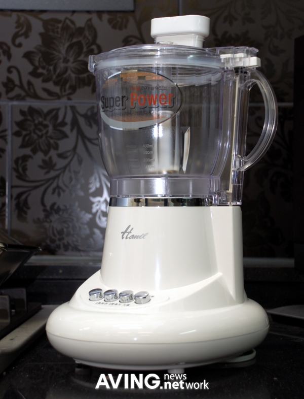 Hanil to present its new blender 'HMF-985' adopting a titanium blade