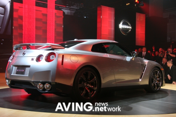 Nissan to debut its all-new fifth-generation supercar 'GT-R' in USA