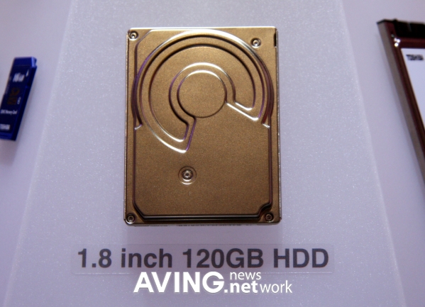 Toshiba enters 1.8-inch external HDD market and introduces its 2.5-inch ...
