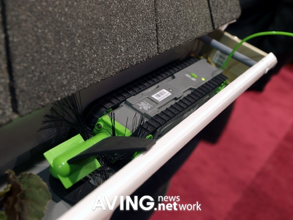 iRobot to announce the iRobot Looj Gutter Cleaning Robot