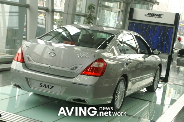 Renault Samsung's premium sedan 'SM7 New Art'