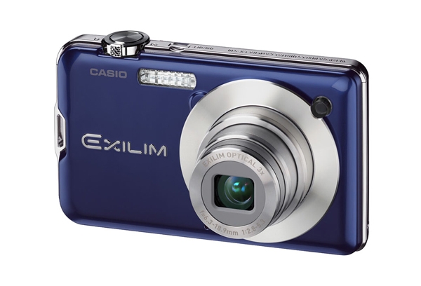 Casio to roll out its 15mm-thick 10.1M digital camera