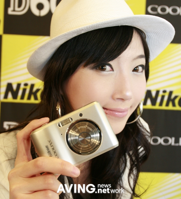 Nikon to present its entry-level compact digital camera 'COOLPIX L18'