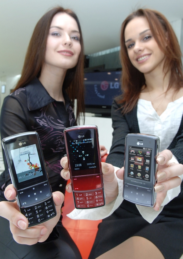 LG to launch its unique touch screen phone