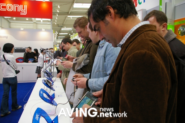 WIBRAIN's UMPC around $400 captured attention